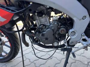 Aprilia Tuono 2019 in Prienai, with an engine capacity of 0.13 L and mileage of 25 thousand km for 1100 €, photo 15 on AUTOMOTO.COM.LV