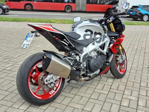 Aprilia Tuono 2019 Viļņa, ar dzinēja tilpumu 1.10 L un nobraukumu 39 tūkst. km par 9100 €, foto 5 vietnē AUTOMOTO.COM.LV