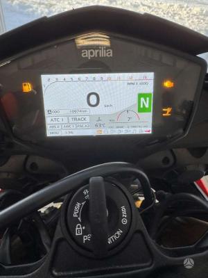 Aprilia Tuono 2020 Kauņa, ar dzinēja tilpumu 1.08 L un nobraukumu 11 tūkst. km par 7350 €, foto 7 vietnē AUTOMOTO.COM.LV