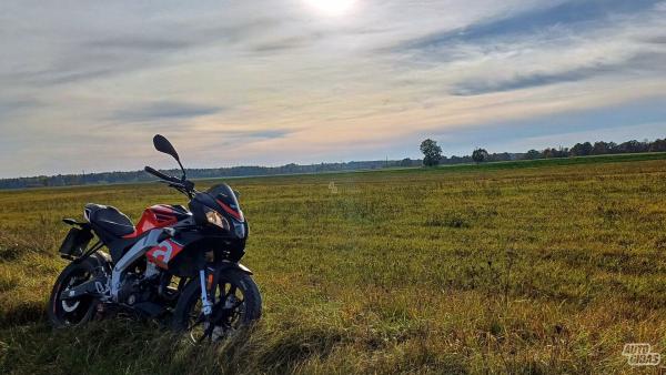 Aprilia Tuono 2020 in Taurage, with an engine capacity of 0.13 L and mileage of 15 thousand km for 2500 €, photo 4 on AUTOMOTO.COM.LV