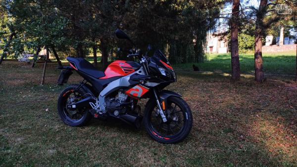Aprilia Tuono 2020 in Taurage, with an engine capacity of 0.13 L and mileage of 15 thousand km for 2500 €, photo 7 on AUTOMOTO.COM.LV