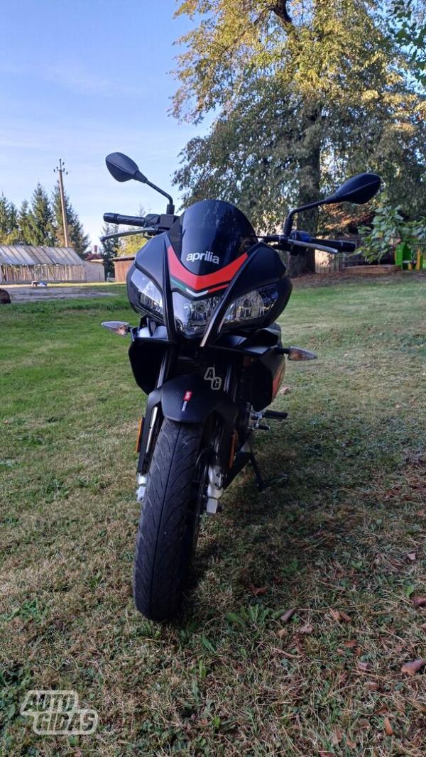 Aprilia Tuono 2020 in Taurage, with an engine capacity of 0.13 L and mileage of 15 thousand km for 2500 €, photo 8 on AUTOMOTO.COM.LV