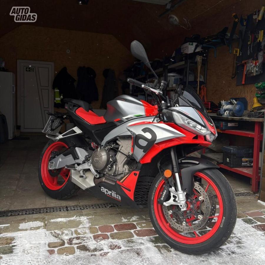 Aprilia Tuono 2021 in Kaunas, with an engine capacity of 0.00 L and mileage of 16 thousand km for 5999 €, photo 1 on AUTOMOTO.COM.LV