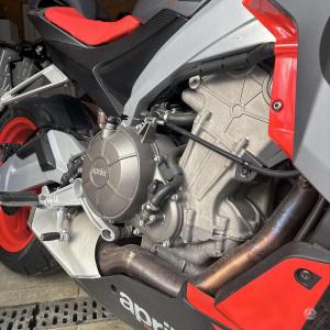Aprilia Tuono 2021 Kauņa, ar dzinēja tilpumu 0.66 L un nobraukumu 16 tūkst. km par 5999 €, foto 3 vietnē AUTOMOTO.COM.LV