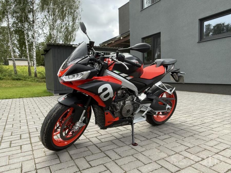 Aprilia Tuono 2021 in Rezekne, with an engine capacity of 0.66 L and mileage of 0 thousand km for 7600 €, photo 5 on AUTOMOTO.COM.LV