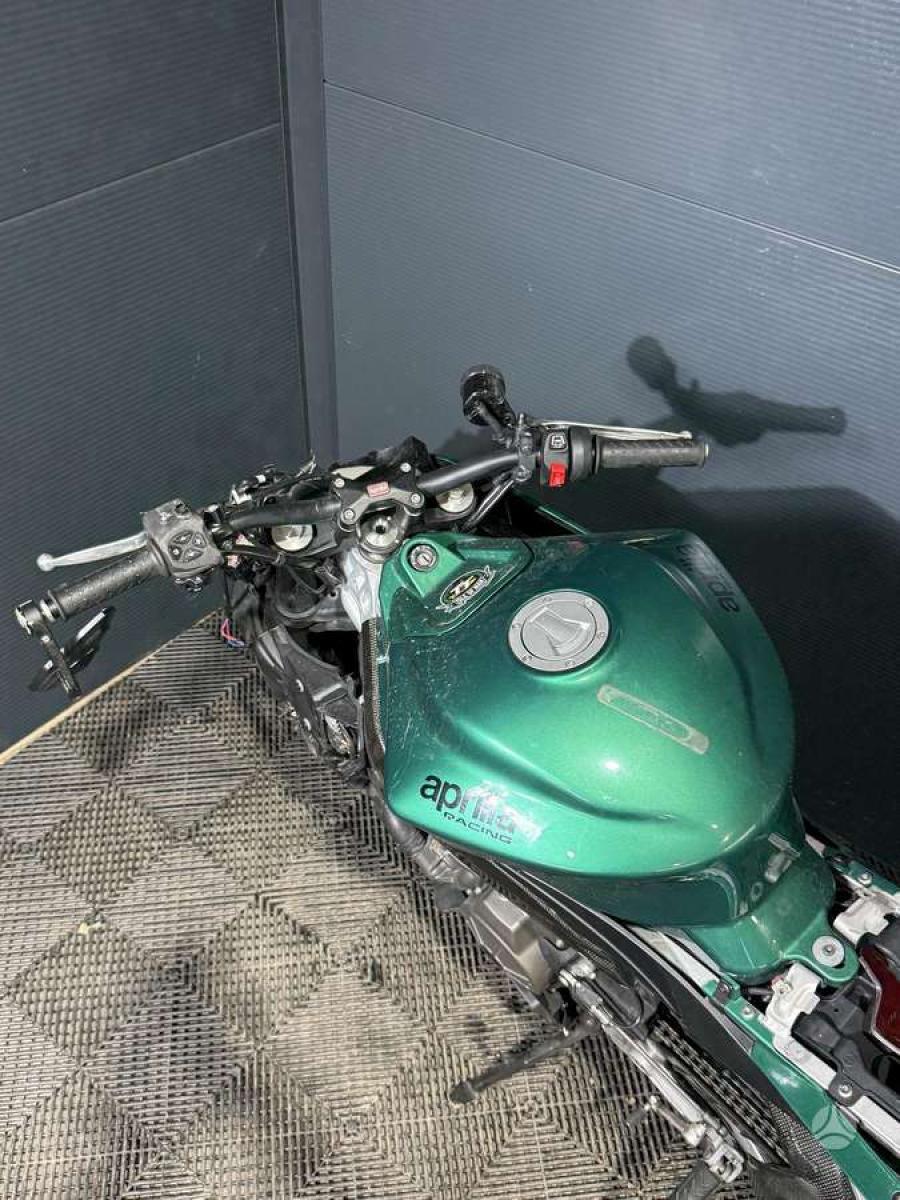 Aprilia Tuono 2021 in Taurage, with an engine capacity of 0.66 L and mileage of 7 thousand km for 2950 €, photo 7 on AUTOMOTO.COM.LV