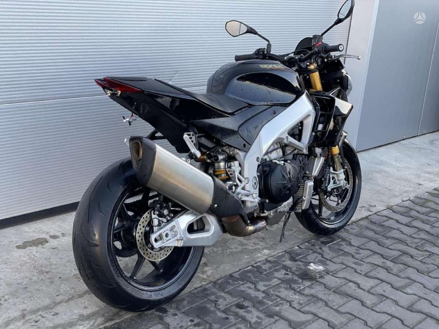 Aprilia Tuono 2022 Vilkaviškis, ar dzinēja tilpumu 1.10 L un nobraukumu 10 tūkst. km par 6200 €, foto 3 vietnē AUTOMOTO.COM.LV