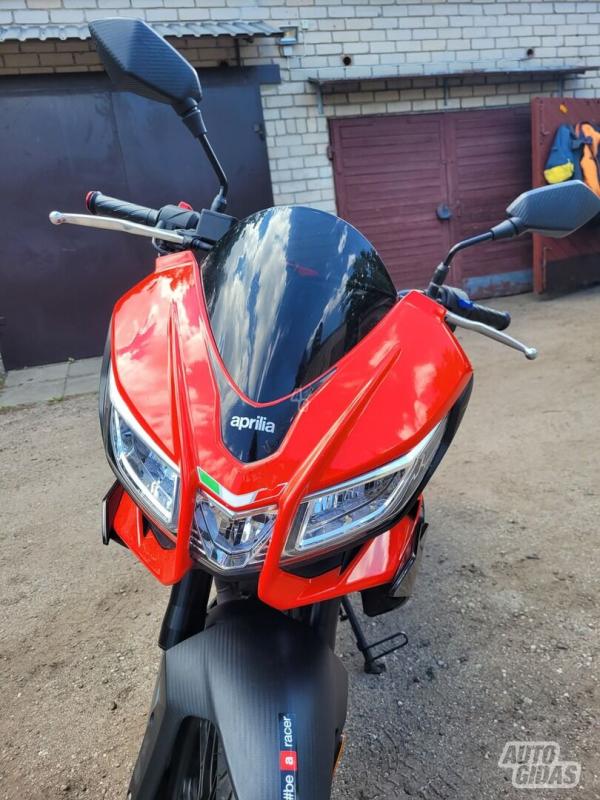 Aprilia Tuono 2022 Kauņa, ar dzinēja tilpumu 0.13 L un nobraukumu 20 tūkst. km par 2950 €, foto 3 vietnē AUTOMOTO.COM.LV