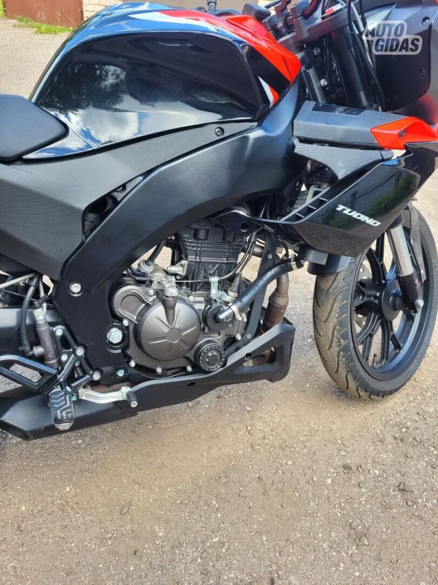 Aprilia Tuono 2022 in Kaunas, with an engine capacity of 0.13 L and mileage of 20 thousand km for 2950 €, photo 5 on AUTOMOTO.COM.LV