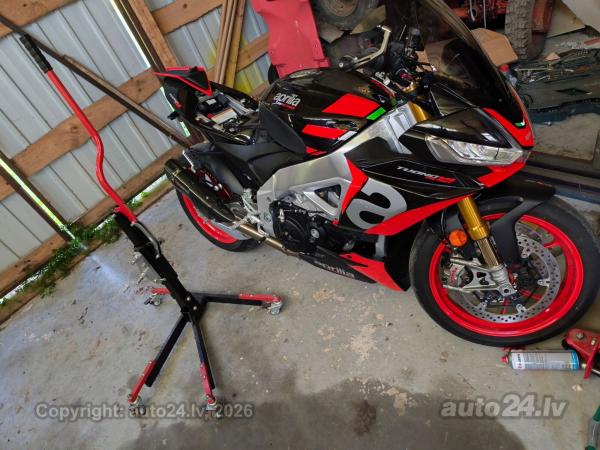 Aprilia Tuono 2023 in Haapsalu, with an engine capacity of 1.08 L and mileage of 3 thousand km for 13300 €, photo 9 on AUTOMOTO.COM.LV