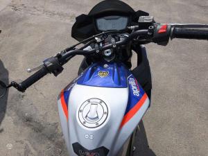 Aprilia Tuono 2024 Viļņa, ar dzinēja tilpumu 0.13 L un nobraukumu 4 tūkst. km par 2950 €, foto 6 vietnē AUTOMOTO.COM.LV