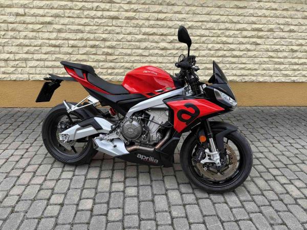 Aprilia Tuono 2025 Tauragė, ar dzinēja tilpumu 0.66 L un nobraukumu 4 tūkst. km par 7400 €, foto 1 vietnē AUTOMOTO.COM.LV