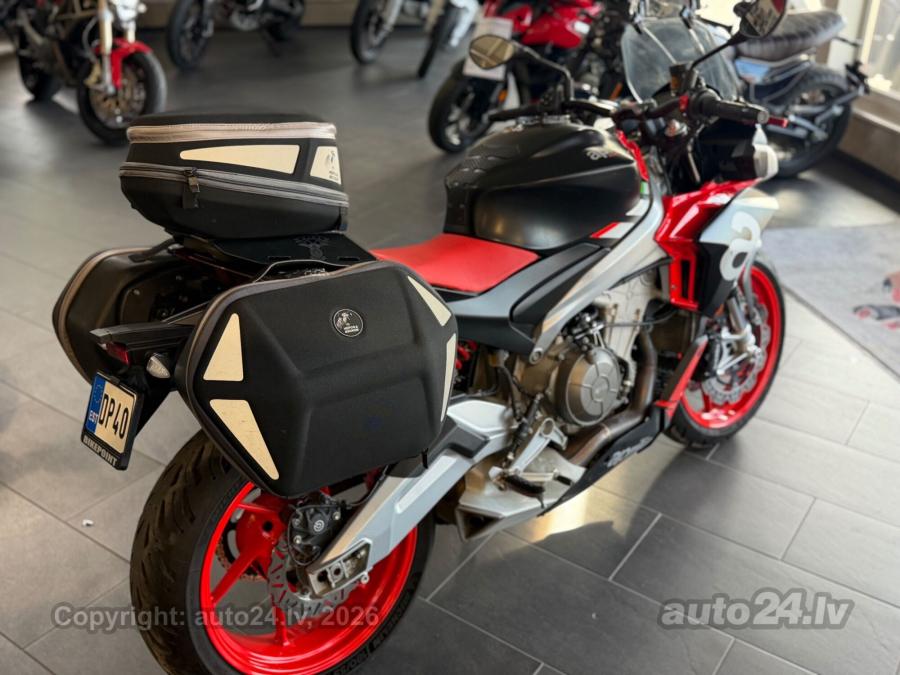 Red Aprilia Tuono 2022 in Tallinn, with an engine capacity of 0.66 L and mileage of 56 thousand km for 4990 €, photo 4 on AUTOMOTO.COM.LV