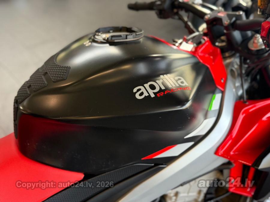 Red Aprilia Tuono 2022 in Tallinn, with an engine capacity of 0.66 L and mileage of 56 thousand km for 4990 €, photo 6 on AUTOMOTO.COM.LV