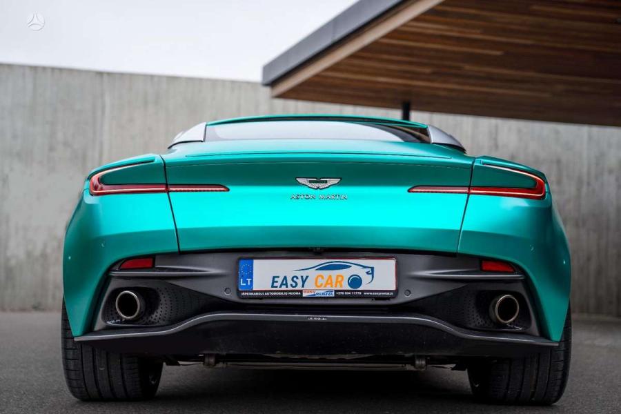 Pelēks Aston Martin DB11 2021 Viļņa, ar dzinēja tilpumu 4.00 L un nobraukumu 27 tūkst. km par 96000 €, foto 16 vietnē AUTOMOTO.COM.LV