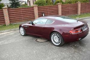 Red Aston Martin DB9 2005 in Klaipeda, with an engine capacity of 5.94 L and mileage of 106 thousand km for 34900 €, photo 7 on AUTOMOTO.COM.LV