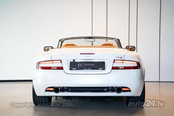 White Aston Martin DB9 2006 in Tallinn, with an engine capacity of 5.90 L and mileage of 114 thousand km for 54900 €, photo 8 on AUTOMOTO.COM.LV