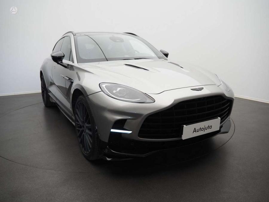 Pelēks Aston Martin DBX 2024 Viļņa, ar dzinēja tilpumu 3.98 L un nobraukumu 9 tūkst. km par 190000 €, foto 4 vietnē AUTOMOTO.COM.LV