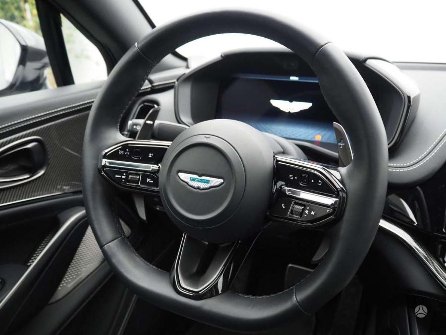 Pelēks Aston Martin DBX 2024 Viļņa, ar dzinēja tilpumu 3.98 L un nobraukumu 9 tūkst. km par 190000 €, foto 23 vietnē AUTOMOTO.COM.LV