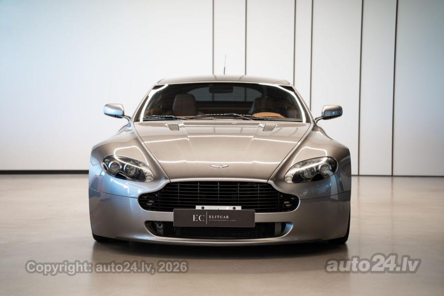 Pelēks Aston Martin v8-vantage 2006 Tallina, ar dzinēja tilpumu 4.30 L un nobraukumu 55 tūkst. km par 51058 €, foto 4 vietnē AUTOMOTO.COM.LV