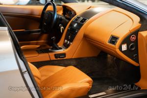 Pelēks Aston Martin v8-vantage 2006 Tallina, ar dzinēja tilpumu 4.30 L un nobraukumu 55 tūkst. km par 51058 €, foto 19 vietnē AUTOMOTO.COM.LV