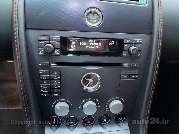 Pelēks Aston Martin v8-vantage 2006 Tallina, ar dzinēja tilpumu 4.30 L un nobraukumu 80 tūkst. km par 49900 €, foto 9 vietnē AUTOMOTO.COM.LV
