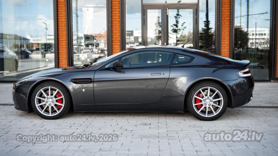Pelēks Aston Martin v8-vantage 2006 Tallina, ar dzinēja tilpumu 4.30 L un nobraukumu 80 tūkst. km par 47900 €, foto 4 vietnē AUTOMOTO.COM.LV