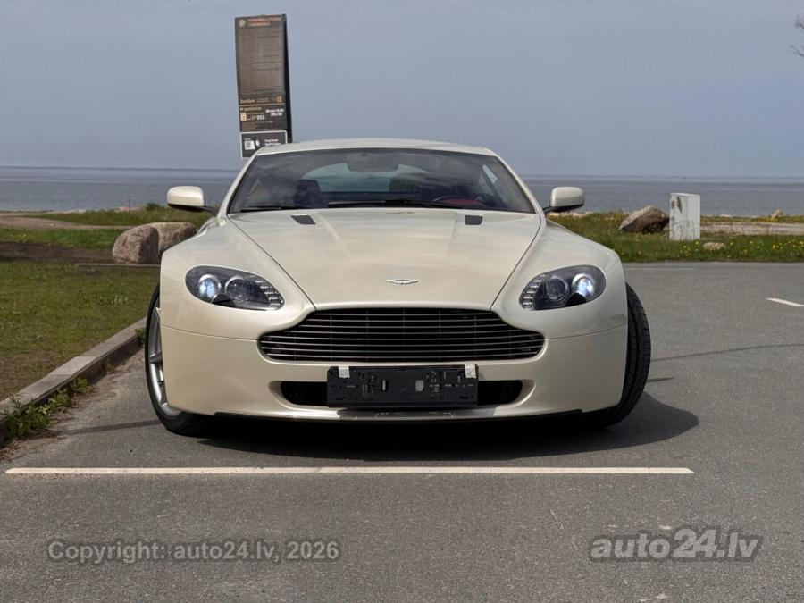 White Aston Martin v8-vantage 2007 in Tallinn, with an engine capacity of 4.30 L and mileage of 33 thousand km for 46500 €, photo 1 on AUTOMOTO.COM.LV