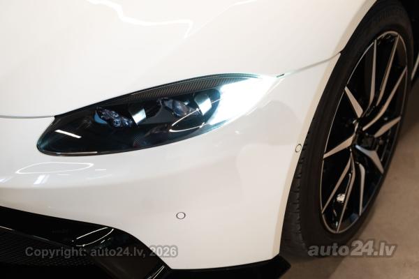 Balts Aston Martin v8-vantage 2019 Tallina, ar dzinēja tilpumu 4.00 L un nobraukumu 41 tūkst. km par 105400 €, foto 2 vietnē AUTOMOTO.COM.LV