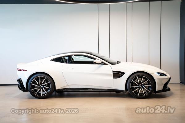 Balts Aston Martin v8-vantage 2019 Tallina, ar dzinēja tilpumu 4.00 L un nobraukumu 41 tūkst. km par 105400 €, foto 8 vietnē AUTOMOTO.COM.LV
