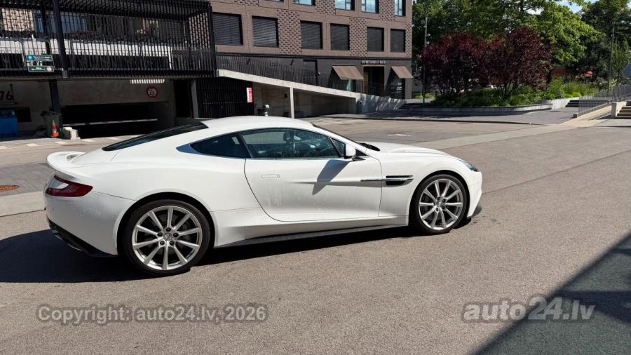 Balts Aston Martin Vanquish 2015 Rīga, ar dzinēja tilpumu 5.95 L un nobraukumu 75 tūkst. km par 115000 €, foto 7 vietnē AUTOMOTO.COM.LV