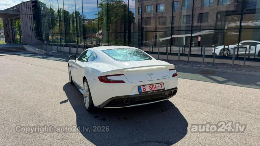 Balts Aston Martin Vanquish 2015 Rīga, ar dzinēja tilpumu 5.95 L un nobraukumu 75 tūkst. km par 115000 €, foto 11 vietnē AUTOMOTO.COM.LV