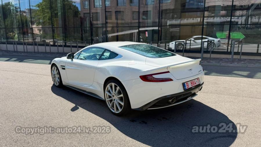 Balts Aston Martin Vanquish 2015 Rīga, ar dzinēja tilpumu 5.95 L un nobraukumu 75 tūkst. km par 115000 €, foto 16 vietnē AUTOMOTO.COM.LV