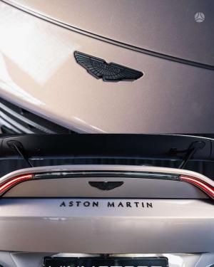 Aston Martin Vantage 2023 in Vilnius, with an engine capacity of 3.98 L and mileage of 4 thousand km for 154998 €, photo 19 on AUTOMOTO.COM.LV