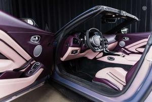 Aston Martin Vantage 2023 in Vilnius, with an engine capacity of 3.98 L and mileage of 4 thousand km for 154998 €, photo 22 on AUTOMOTO.COM.LV