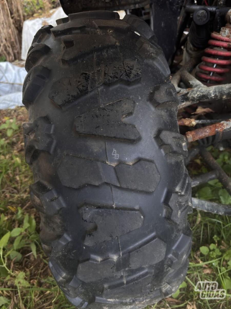 Pelēks ATV 250cc 2002 Viļņa, ar dzinēja tilpumu 0.26 L un nobraukumu 0 tūkst. km par 800 €, foto 5 vietnē AUTOMOTO.COM.LV