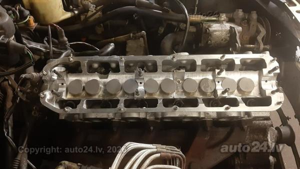 Smilšu krāsa Audi 100 1989 Tallina, ar dzinēja tilpumu 2.30 L un nobraukumu 0 tūkst. km par 15000 €, foto 2 vietnē AUTOMOTO.COM.LV