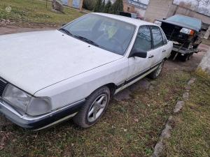 Black Audi 100 1986 in Salcininkai, with an engine capacity of 2.23 L and mileage of 400 thousand km for 2300 €, photo 3 on AUTOMOTO.COM.LV