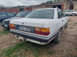 Black Audi 100 1986 in Salcininkai, with an engine capacity of 2.23 L and mileage of 400 thousand km for 2300 €, photo 15 on AUTOMOTO.COM.LV