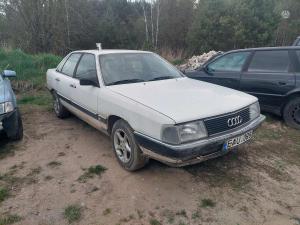 Black Audi 100 1986 in Salcininkai, with an engine capacity of 2.23 L and mileage of 400 thousand km for 2300 €, photo 18 on AUTOMOTO.COM.LV