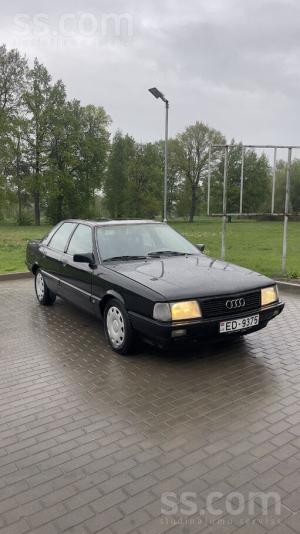 Black Audi 100 1990 in Jelgava, with an engine capacity of 2.30 L and mileage of 250 thousand km for 2000 €, photo 3 on AUTOMOTO.COM.LV