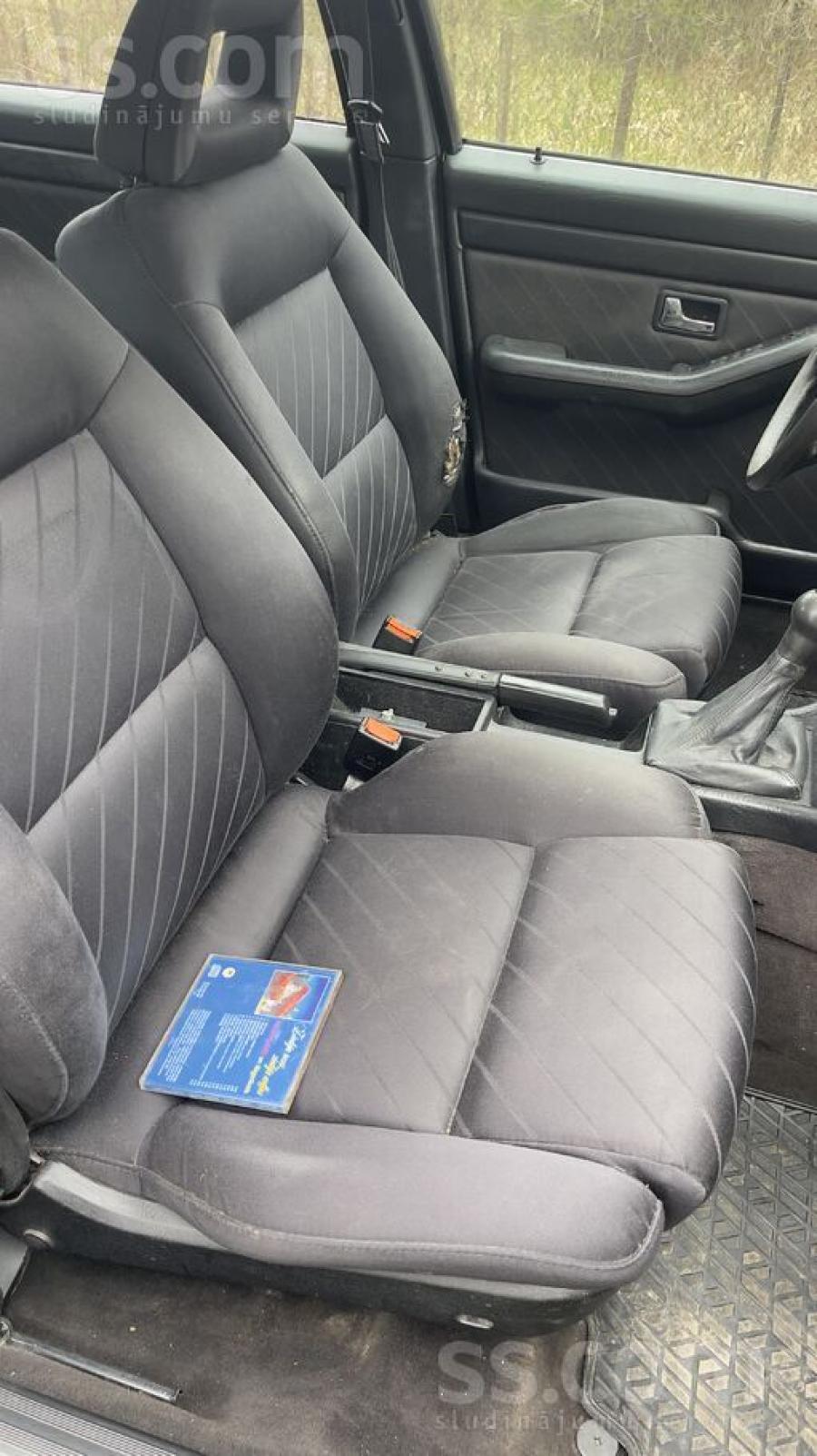 Black Audi 100 1990 in Jelgava, with an engine capacity of 2.30 L and mileage of 250 thousand km for 2000 €, photo 14 on AUTOMOTO.COM.LV
