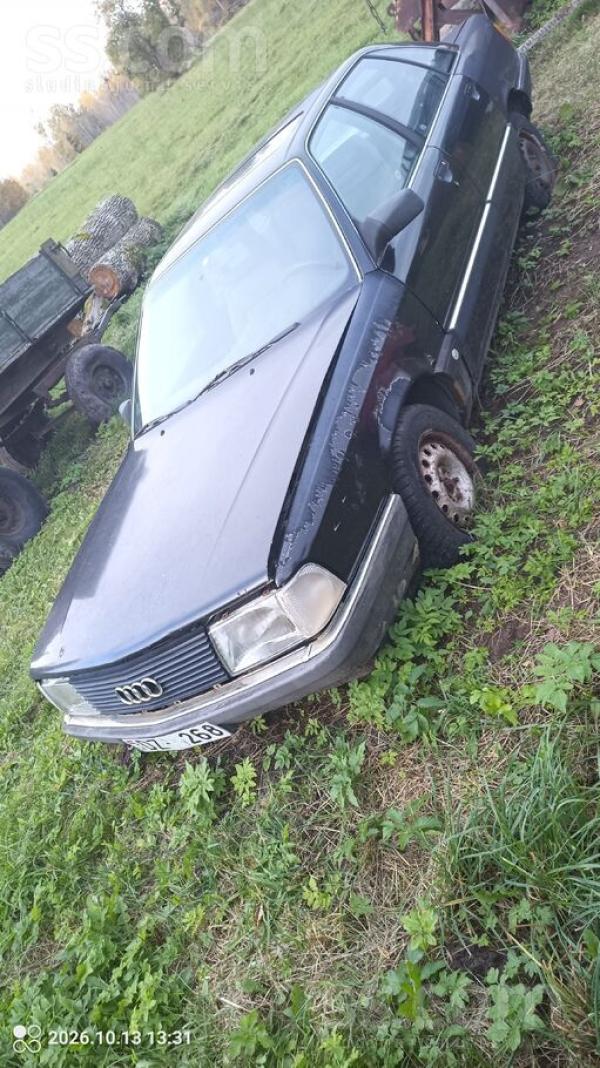 Black Audi 100 1990 in Balvi, with an engine capacity of 2.30 L and mileage of 420 thousand km for 1000 €, photo 3 on AUTOMOTO.COM.LV