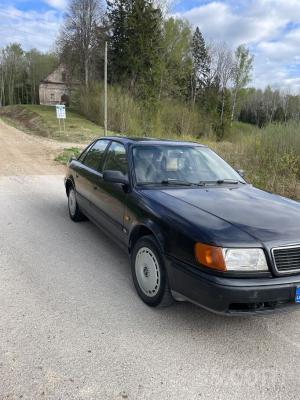 Black Audi 100 1992 in Dobele, with an engine capacity of 2.40 L and mileage of 447 thousand km for 1400 €, photo 5 on AUTOMOTO.COM.LV