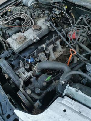 Black Audi 100 1988 in Visaginas, with an engine capacity of 2.30 L and mileage of 256 thousand km for 1000 €, photo 3 on AUTOMOTO.COM.LV
