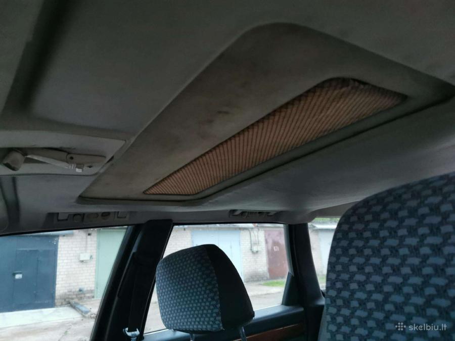Black Audi 100 1988 in Visaginas, with an engine capacity of 2.30 L and mileage of 256 thousand km for 1000 €, photo 13 on AUTOMOTO.COM.LV