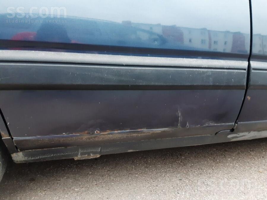 Zils Audi 100 1990 Liepāja, ar dzinēja tilpumu 2.50 L un nobraukumu 300 tūkst. km par 1100 €, foto 6 vietnē AUTOMOTO.COM.LV