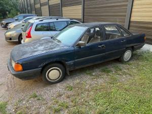 Blue Audi 100 1987 in Kaunas, with an engine capacity of 1.78 L and mileage of 2 thousand km for 1000 €, photo 3 on AUTOMOTO.COM.LV