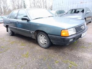 Zils Audi 100 1988 Madona, ar dzinēja tilpumu 2.30 L un nobraukumu 386 tūkst. km par 950 €, foto 2 vietnē AUTOMOTO.COM.LV