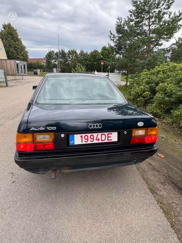 Audi 100 1989 Kauņa vietnē Zils Audi 100 1989 Kauņa, ar dzinēja tilpumu 1.80 L un nobraukumu 340 tūkst. km par 1300 €, foto 5 vietnē AUTOMOTO.COM.LV